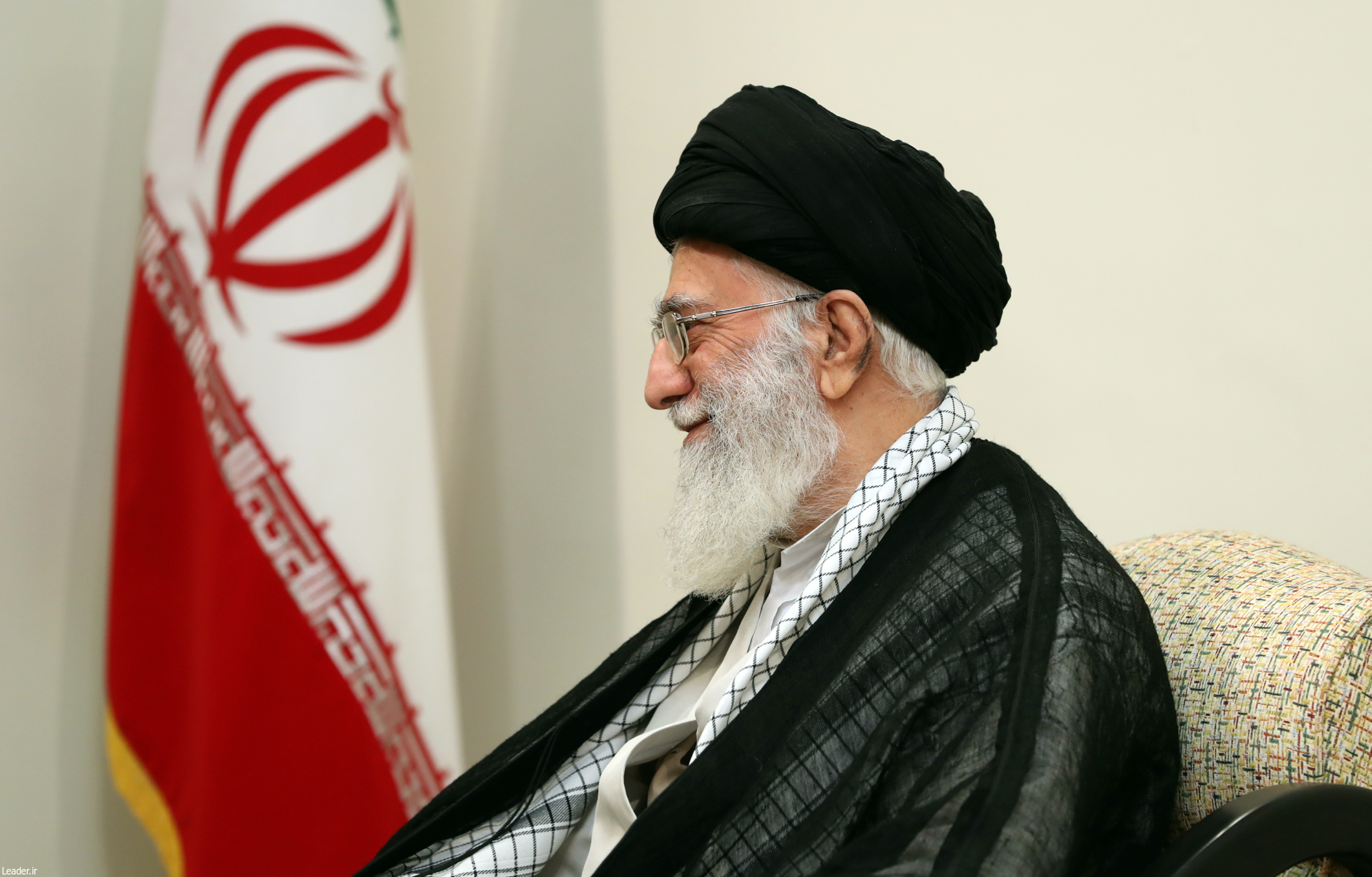 Ayatollah Khamenei receives Iraqi Prime Minister Haider al-Abadi and ...