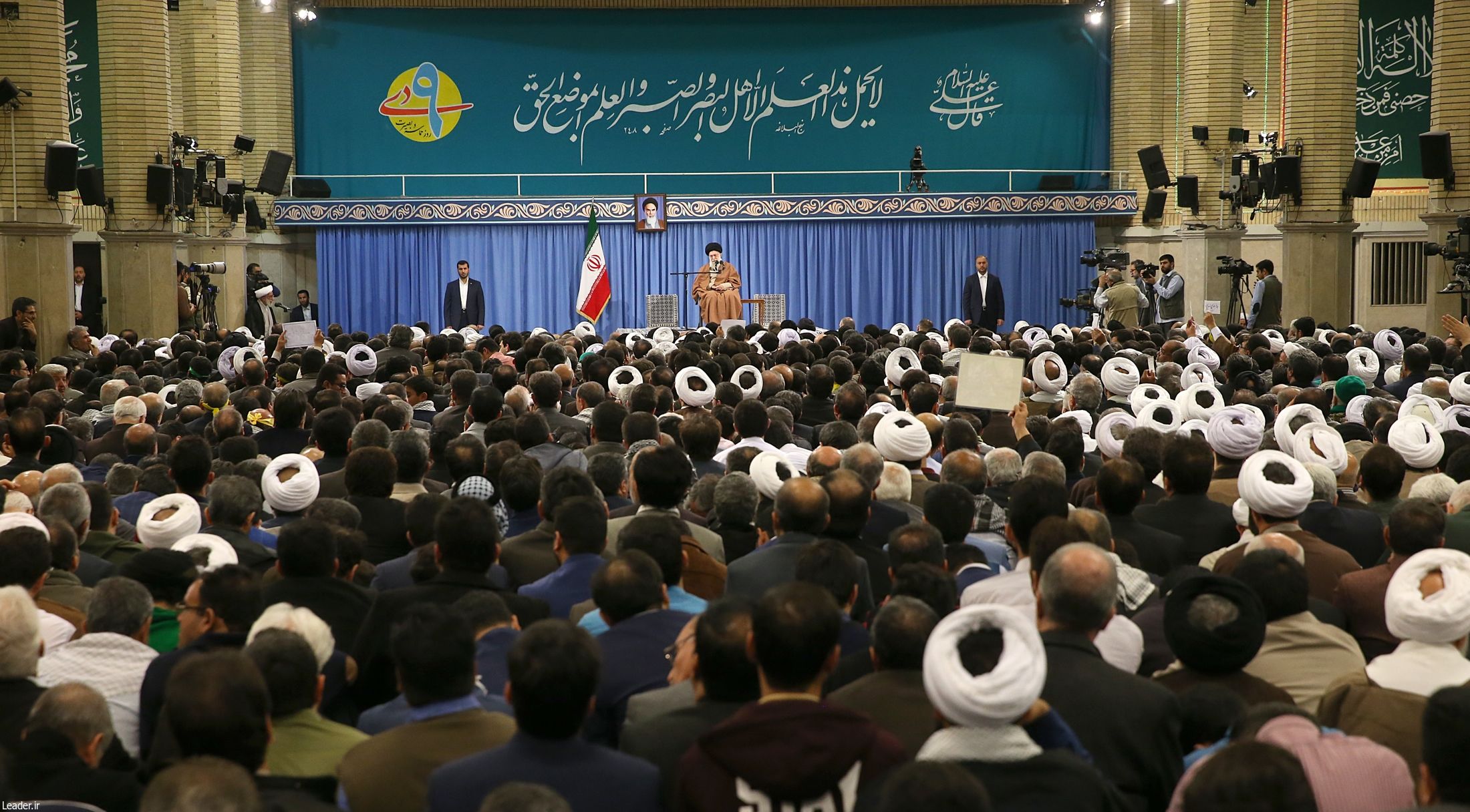 Ayatollah Khamenei's meeting with officials of Coordination Council for ...
