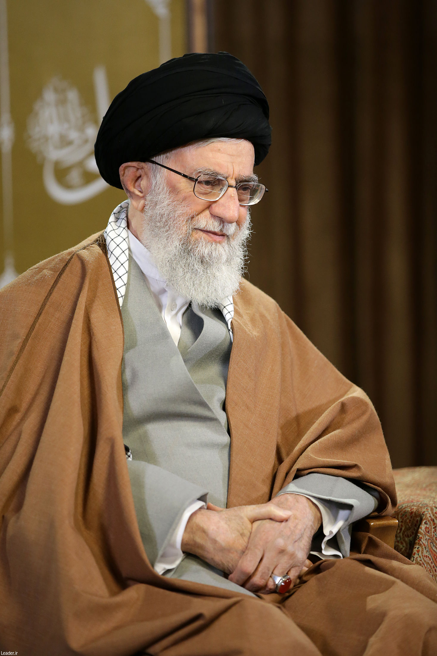 پیام به مناسبت آغاز سال 1398 هجری شمسی :: Leader.ir